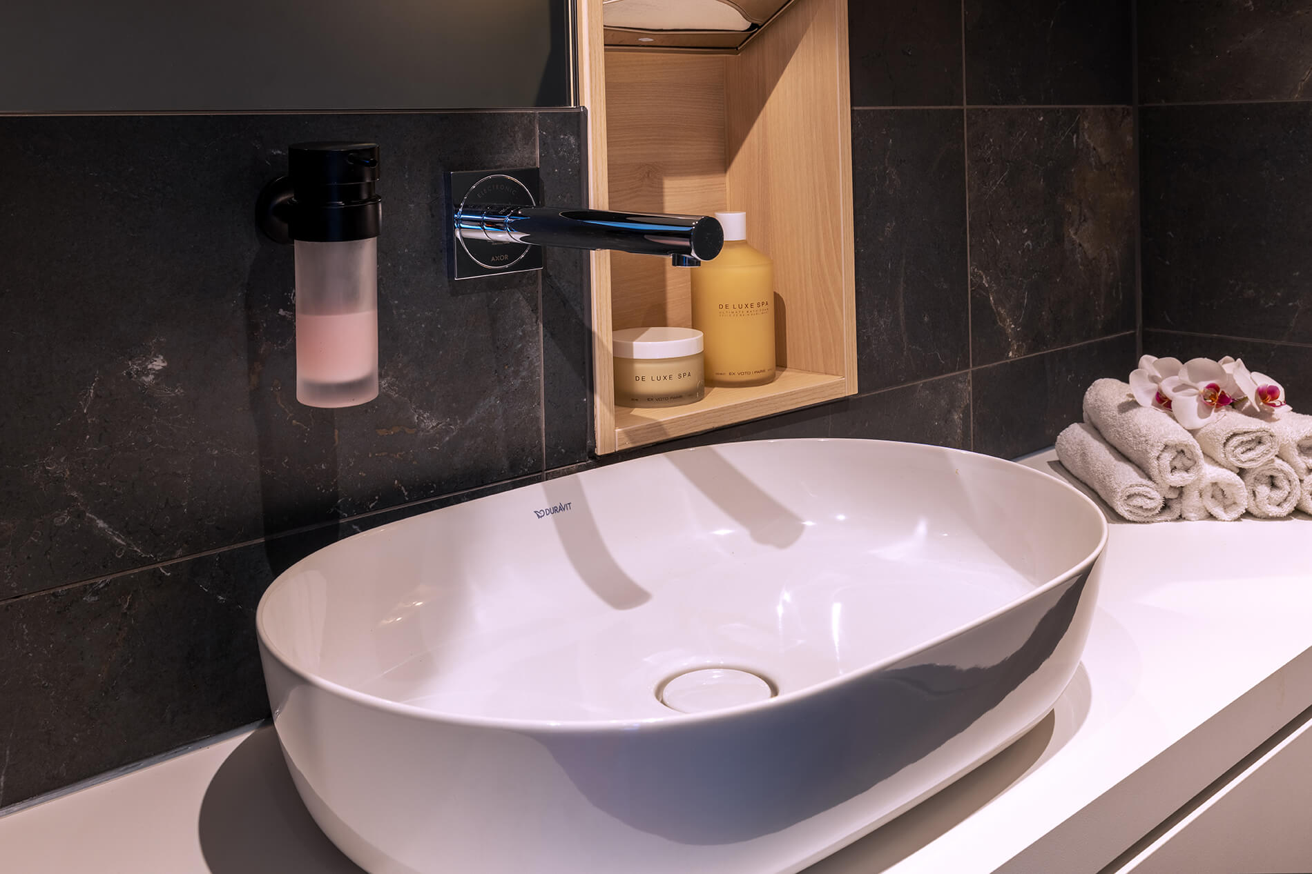 Toilettenwagen - Das Premium Bad Mobil